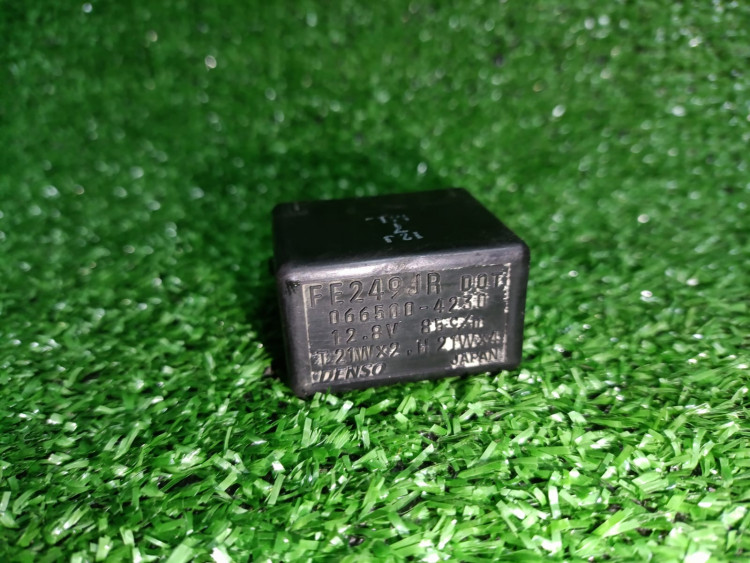 Реле поворотов FE249JR Suzuki Boulevard M109R VZR 1800 б/у, купить по ...